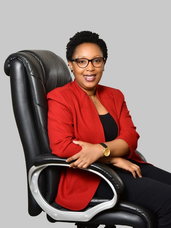 TEAM MEMBERS – RR ASSOCIATES