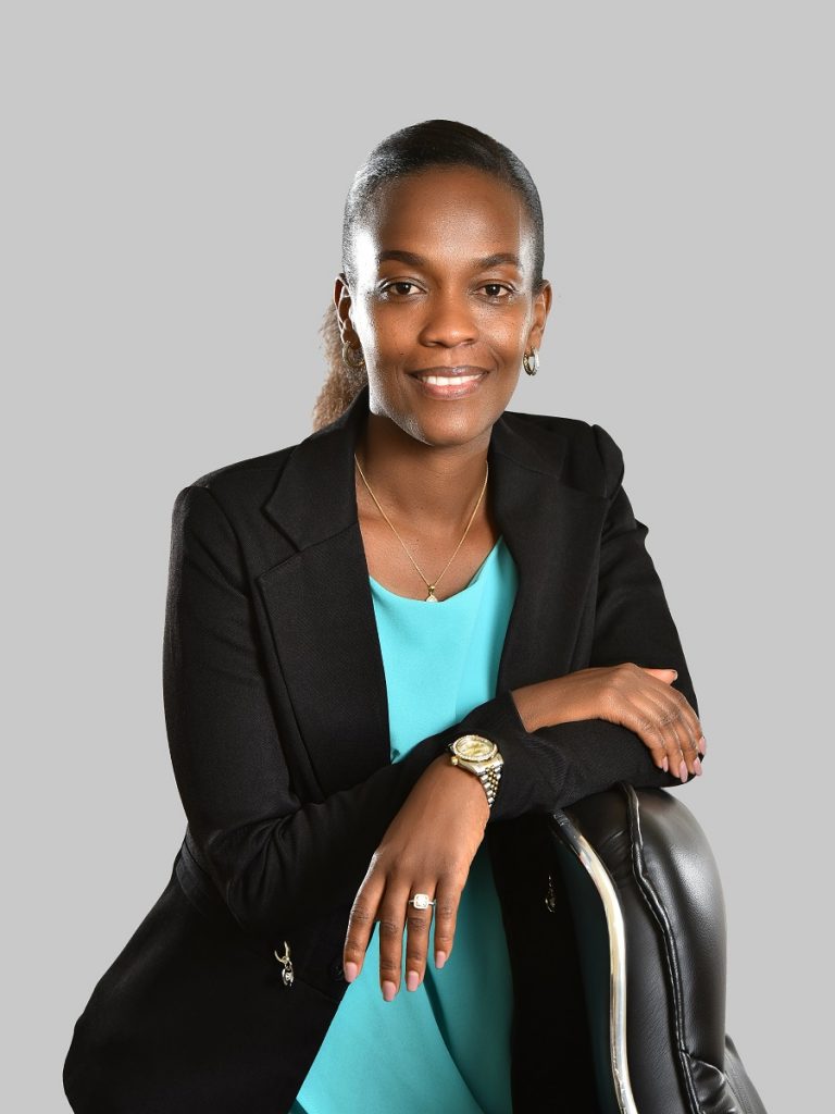 TEAM MEMBERS – RR ASSOCIATES